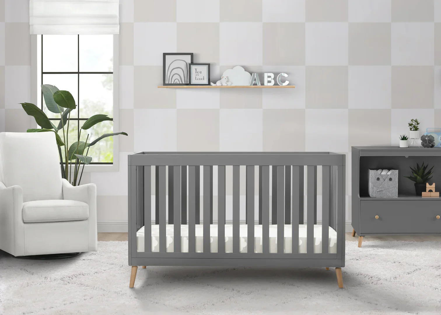 Best Product: 8 Best Convertible Cribs | Delta Children