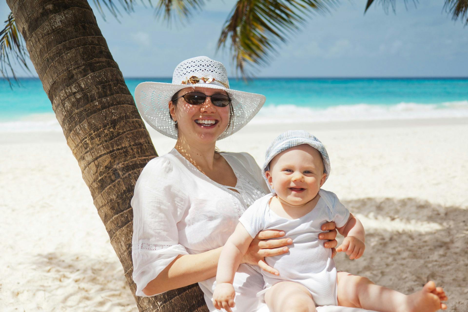 How to Prepare for a Family Vacation with a Baby | Baby Travel Tips ...