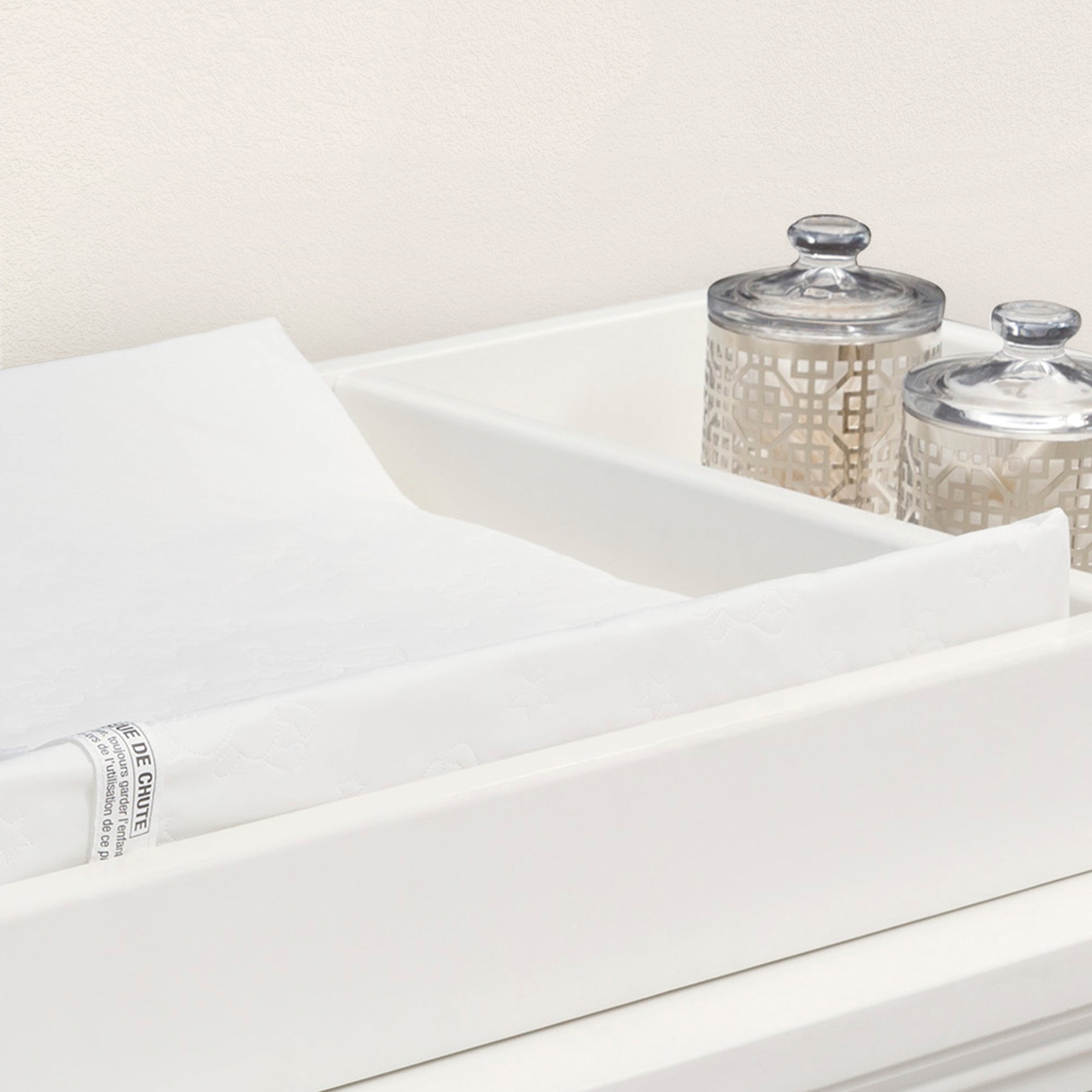 Contoured Changing Pad - Delta Children