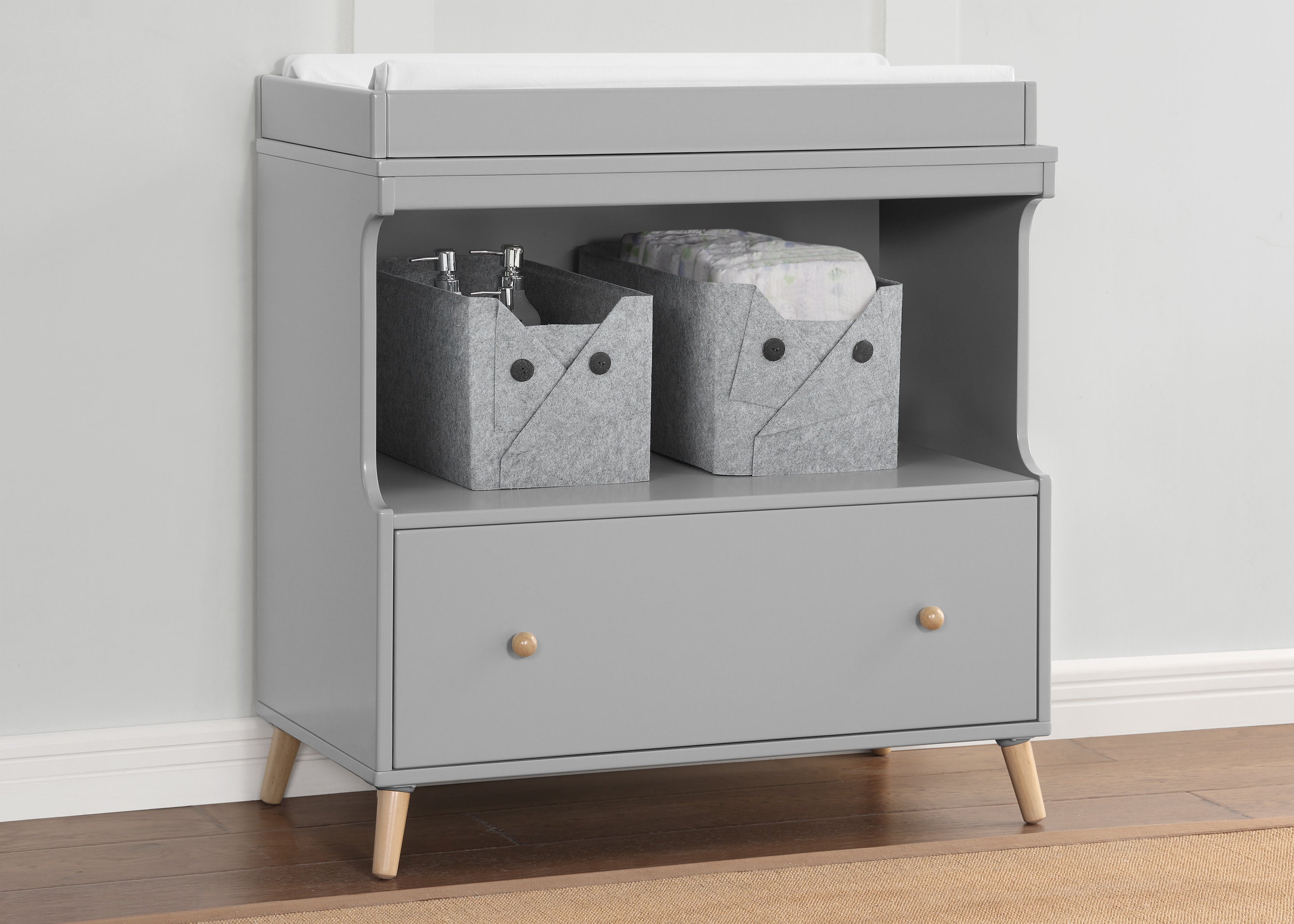 Essex Convertible Changing Table with Drawer - Delta Children