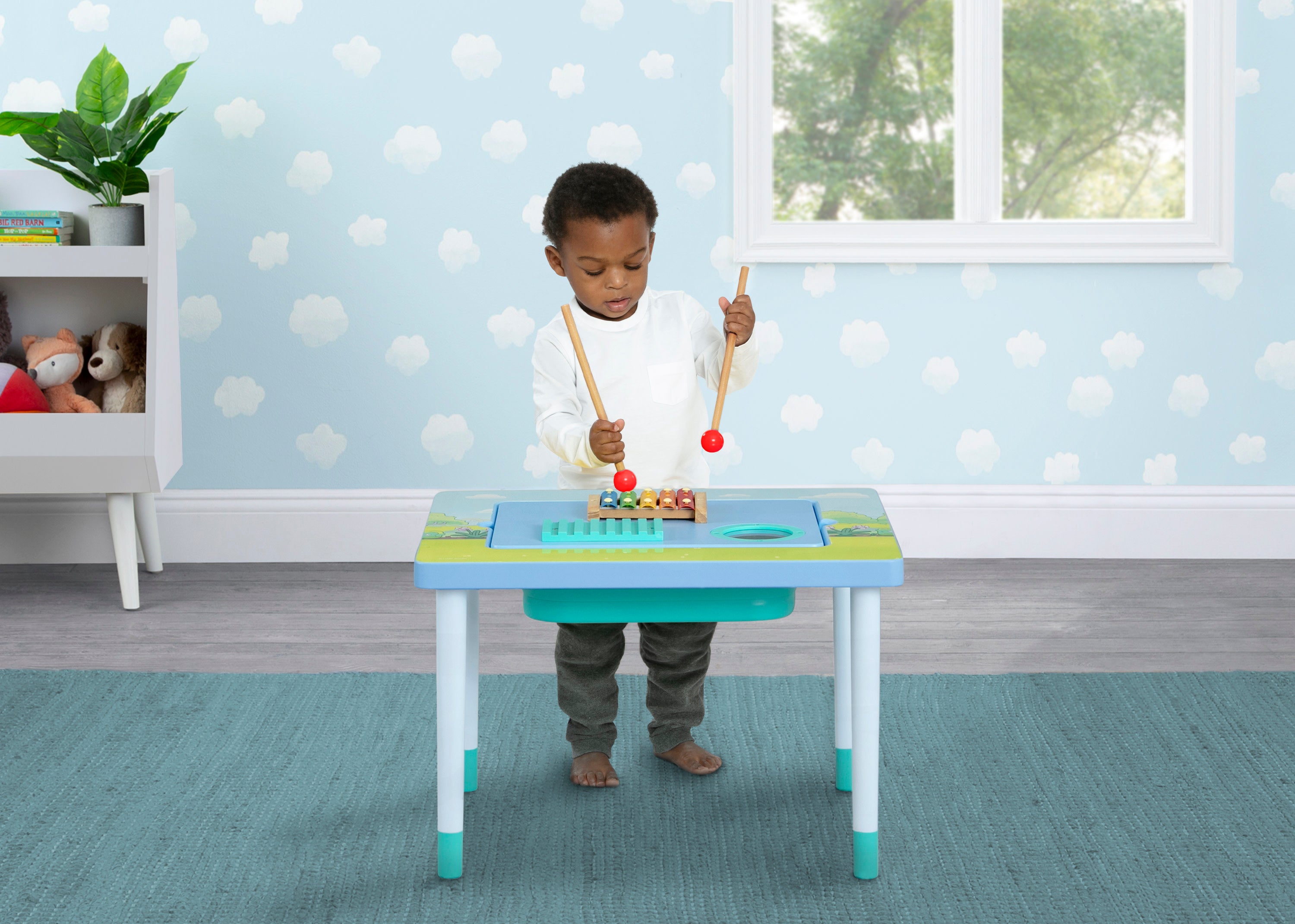 Bluey Compact Play & Learn Sensory Table | Delta Children