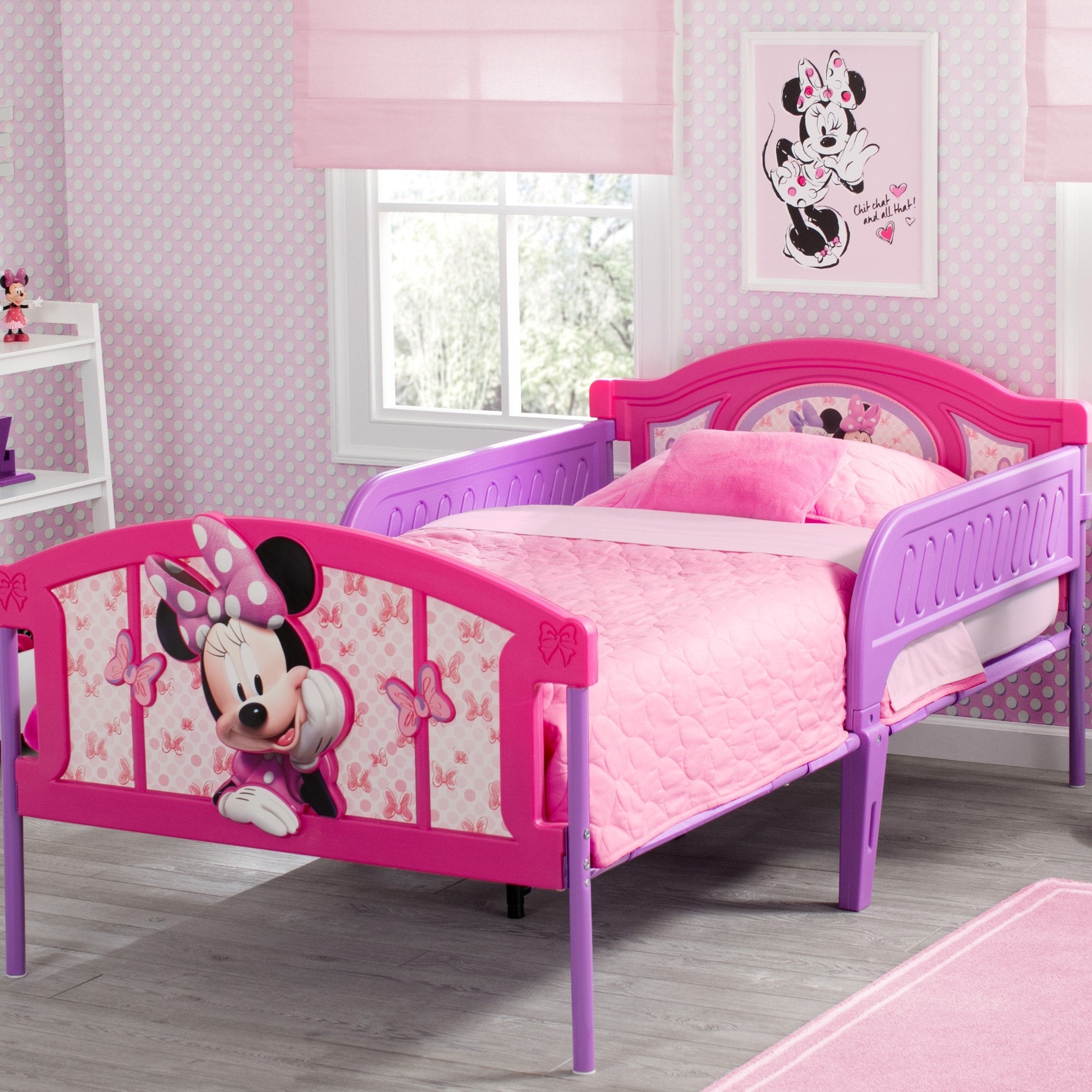 Minnie Mouse Plastic 3D Twin Bed - Delta Children