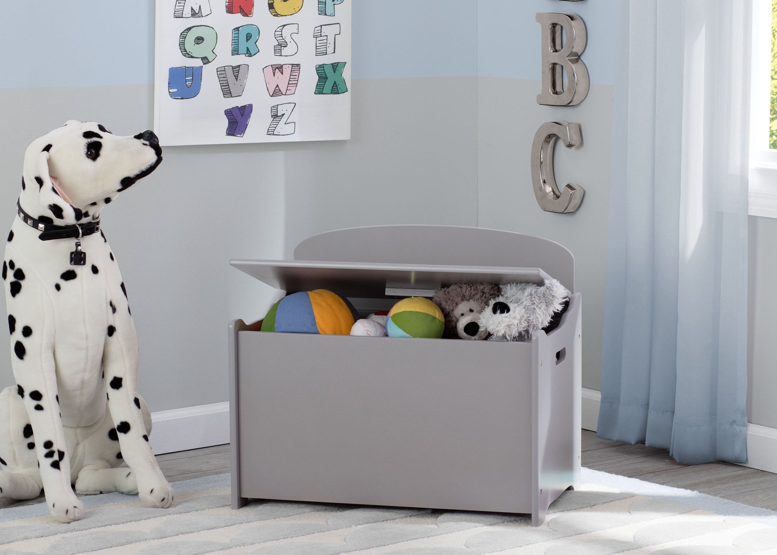 MySize Deluxe Toy Box - Delta Children